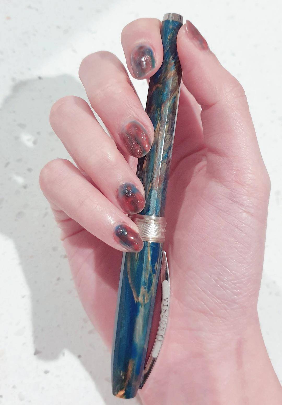 Matched my nails to Visconti Starry Night 💕 | Scrolller