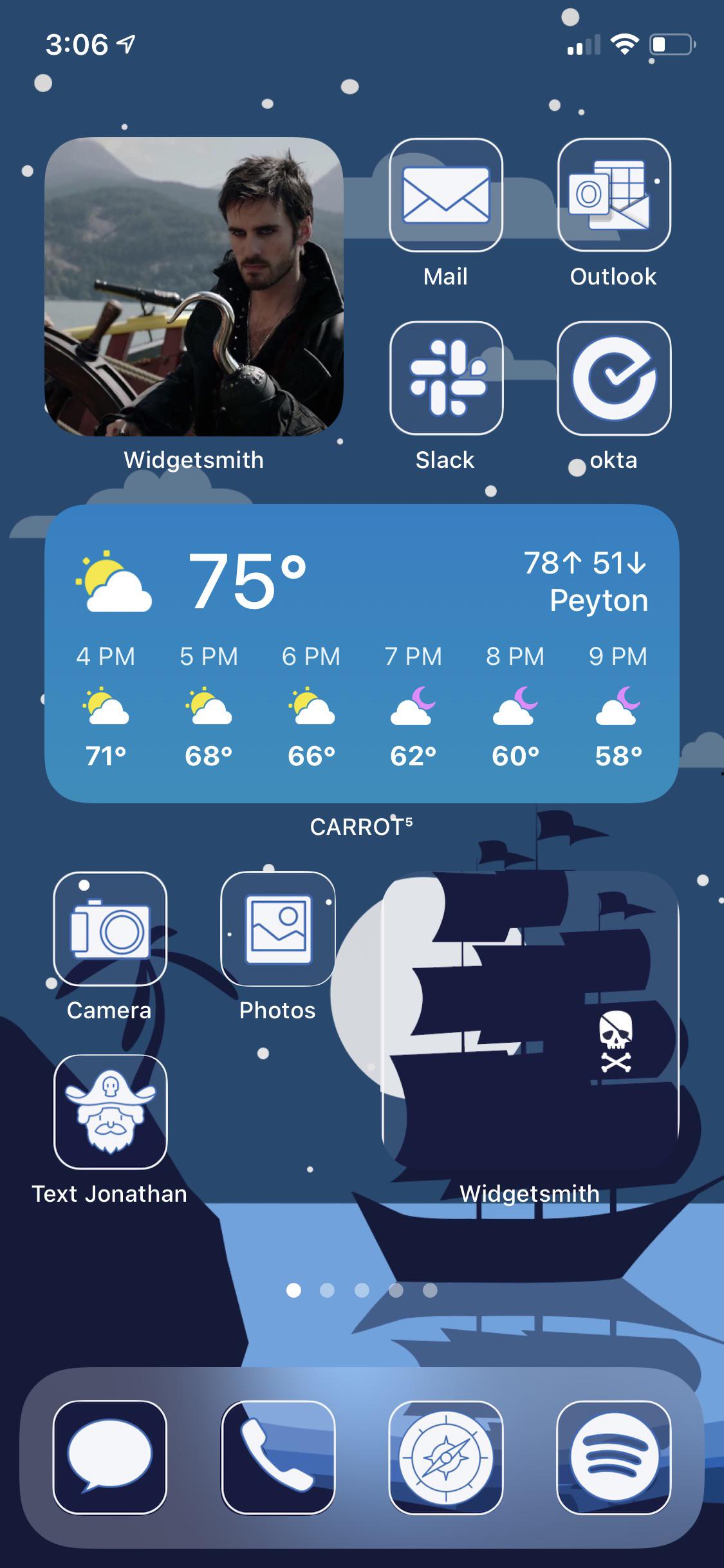 Mateys! Behold my pirate talking phone picture! Yar! | Scrolller