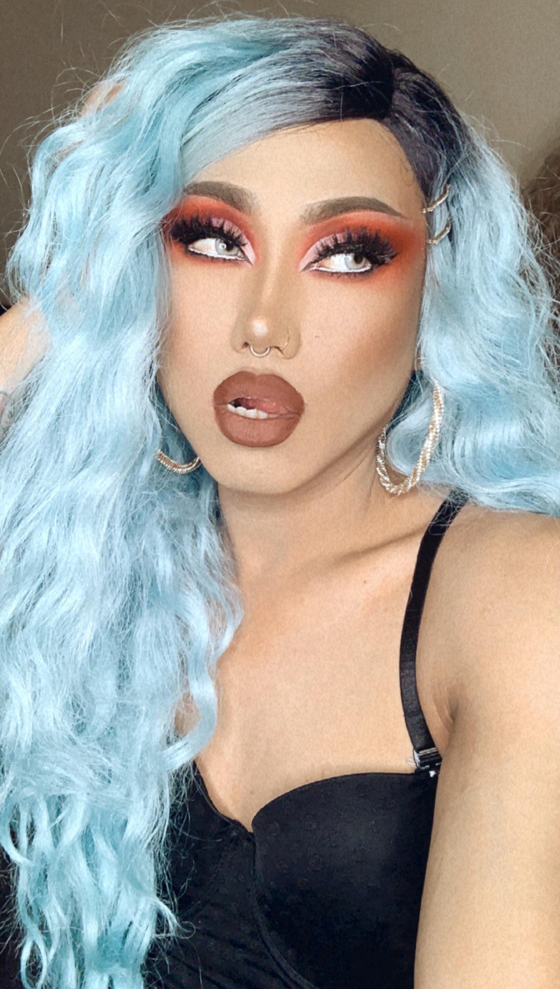 May I lick it ? | Scrolller