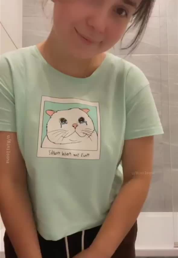 Woah, hidden boobies! | Scrolller