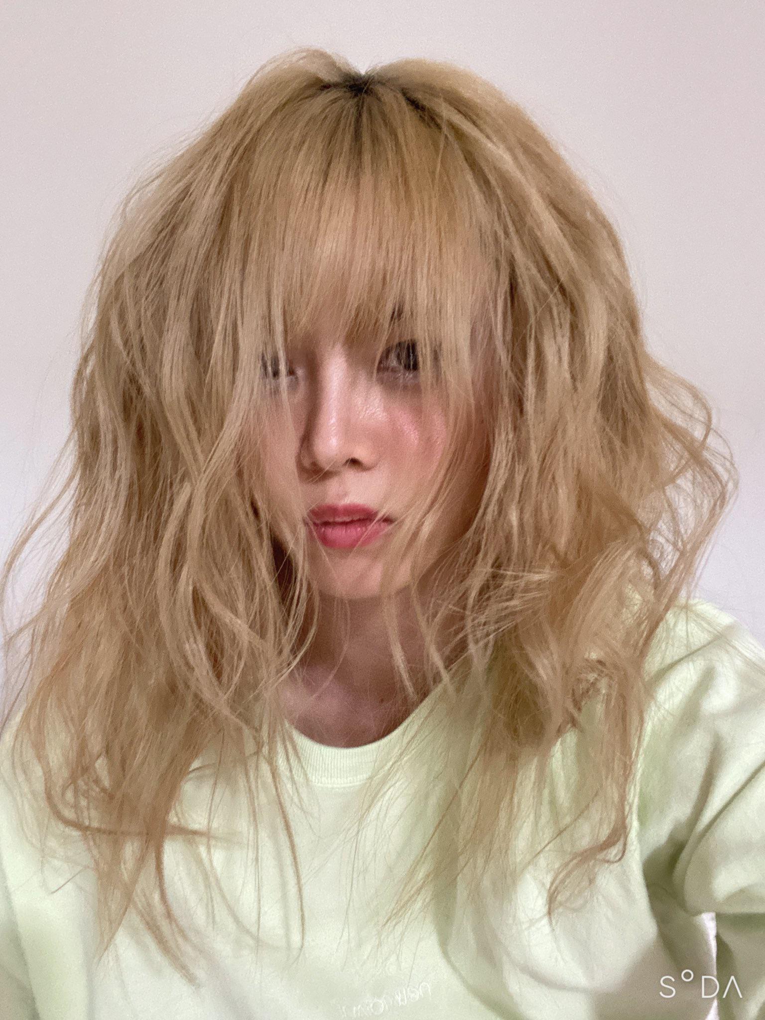 Mayu Iwatani | Scrolller