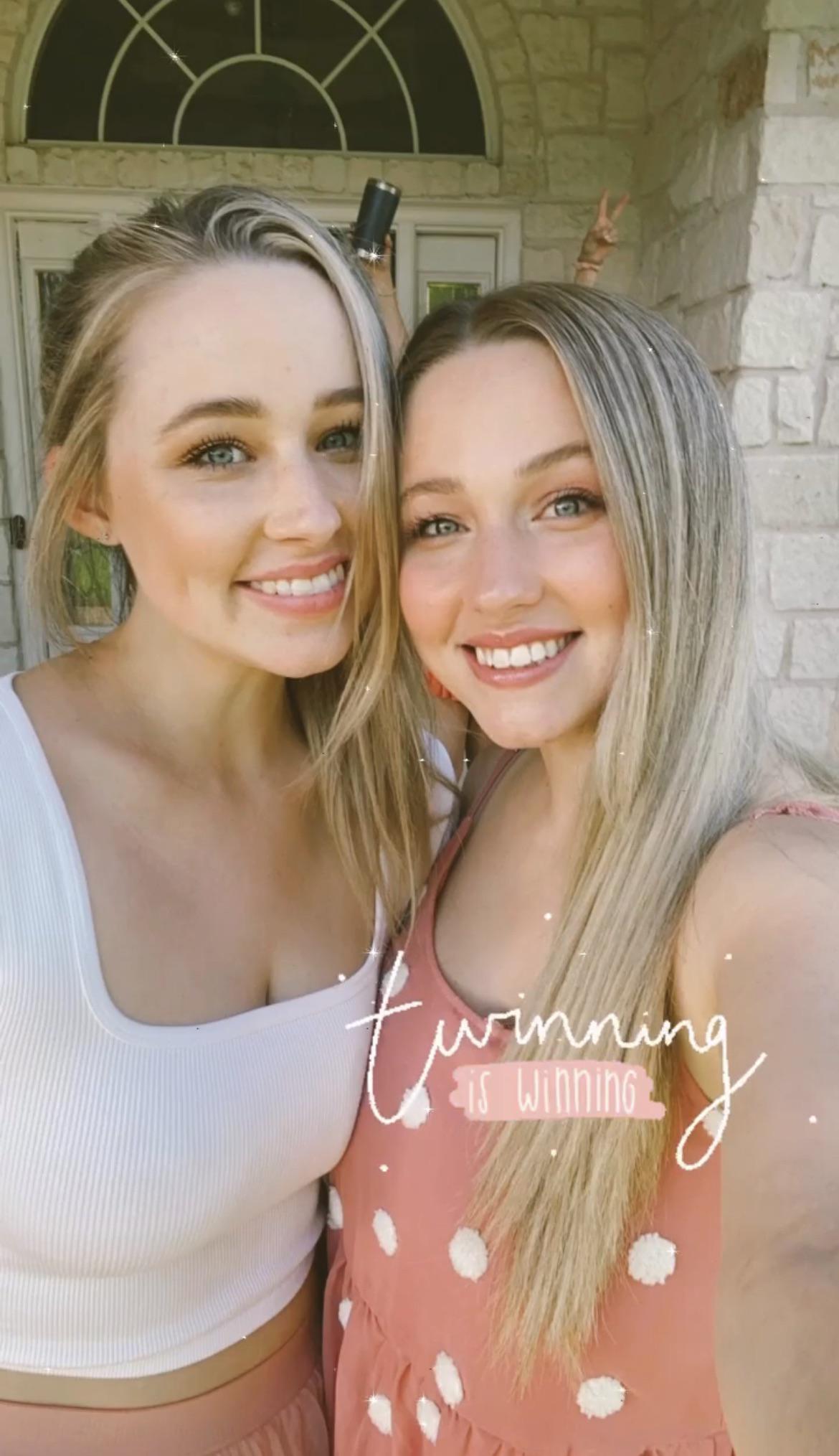 Me and my Texan twin | Scrolller