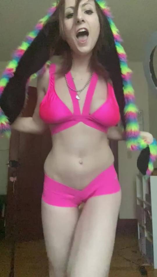 Me dancing for you! | Scrolller