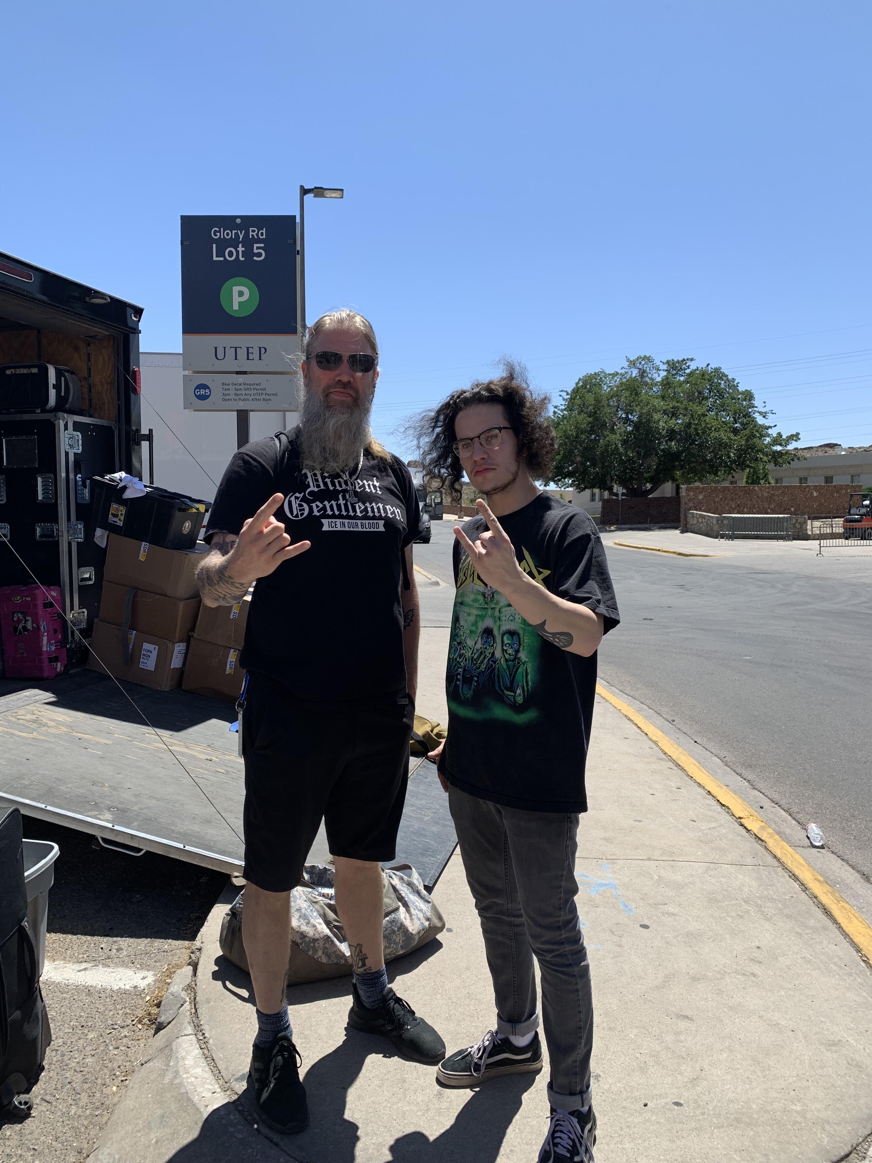 Me the legend himself right outside the venue before their set in El Paso, TX:) | Scrolller