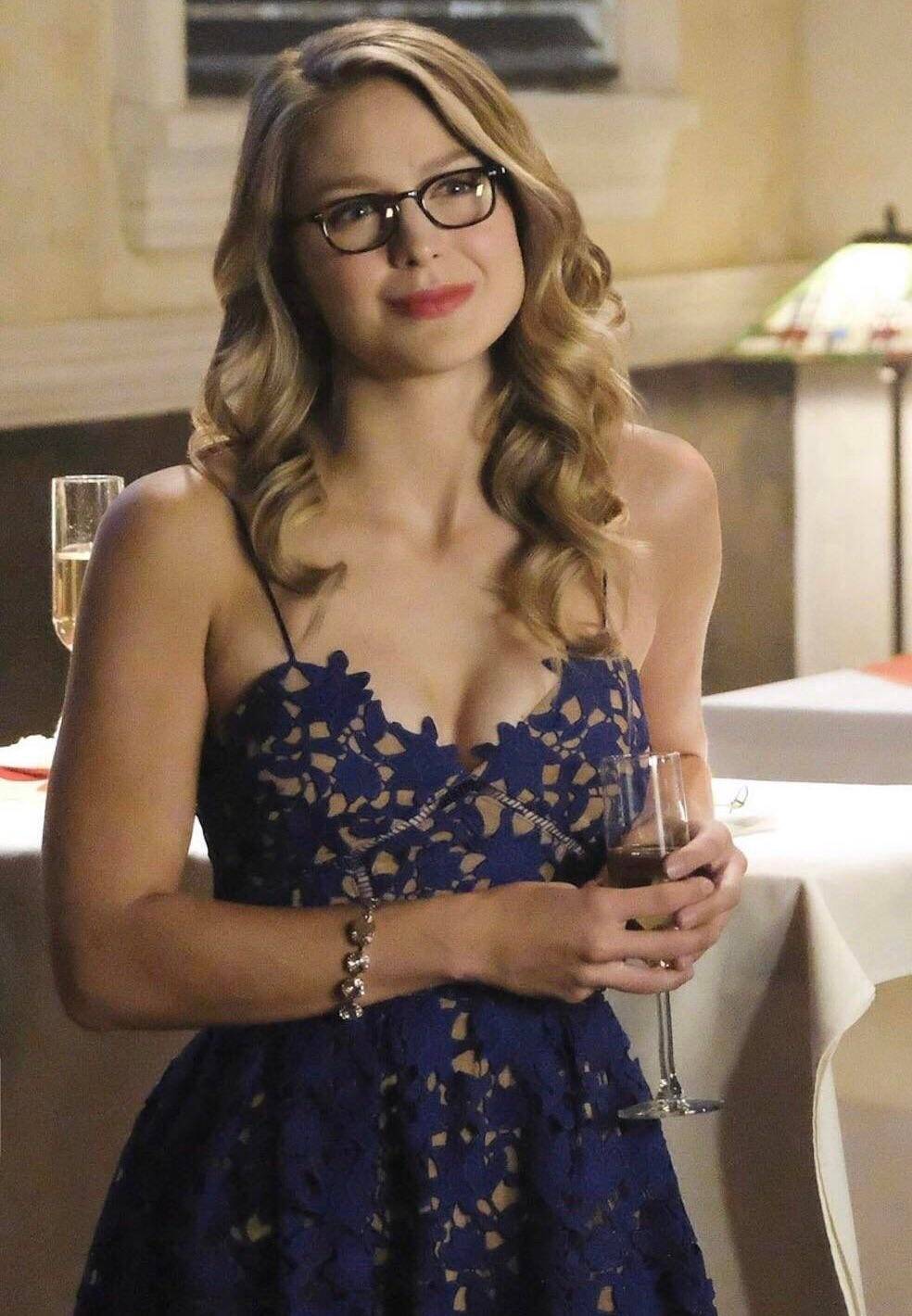 Melissa Benoist would be the perfect innocent gangbang target | Scrolller