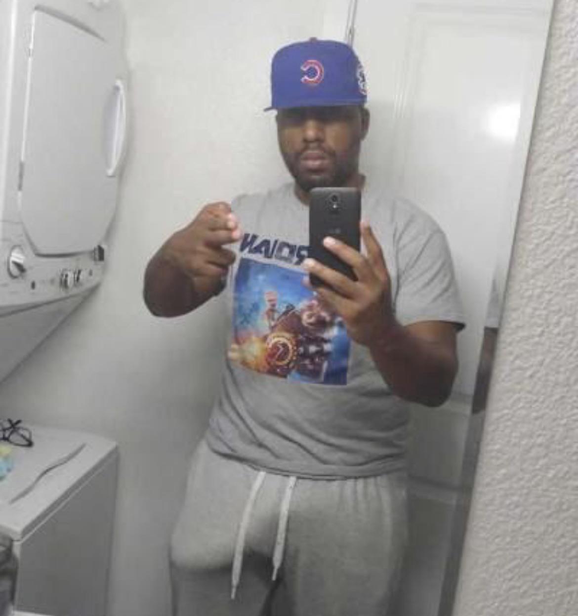 Men who love curvy women and women who love BIG ASS DICKS are addicted to my book inbox me for ...