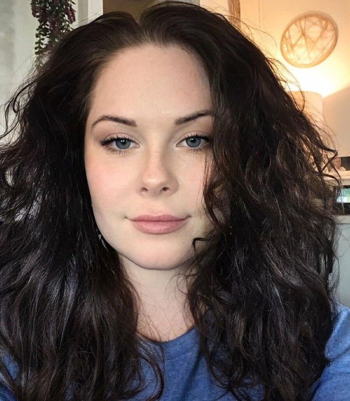 Meow Misti Dawn | Scrolller