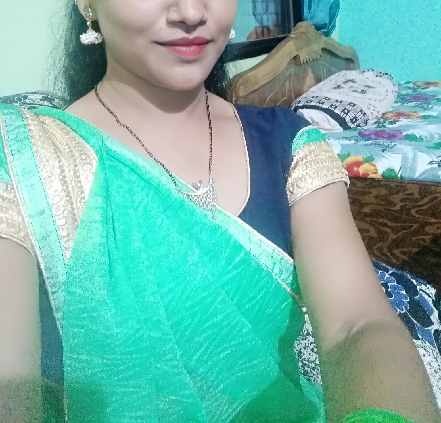 Meri bhabhi chodega koi? | Scrolller