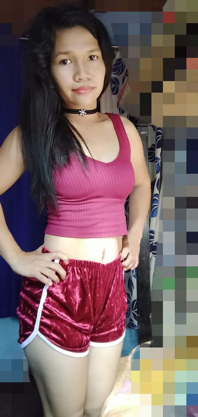 Meri Cel | Scrolller