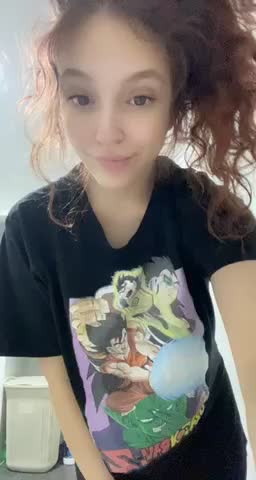 Messy hair don’t care [18] 🤪 | Scrolller