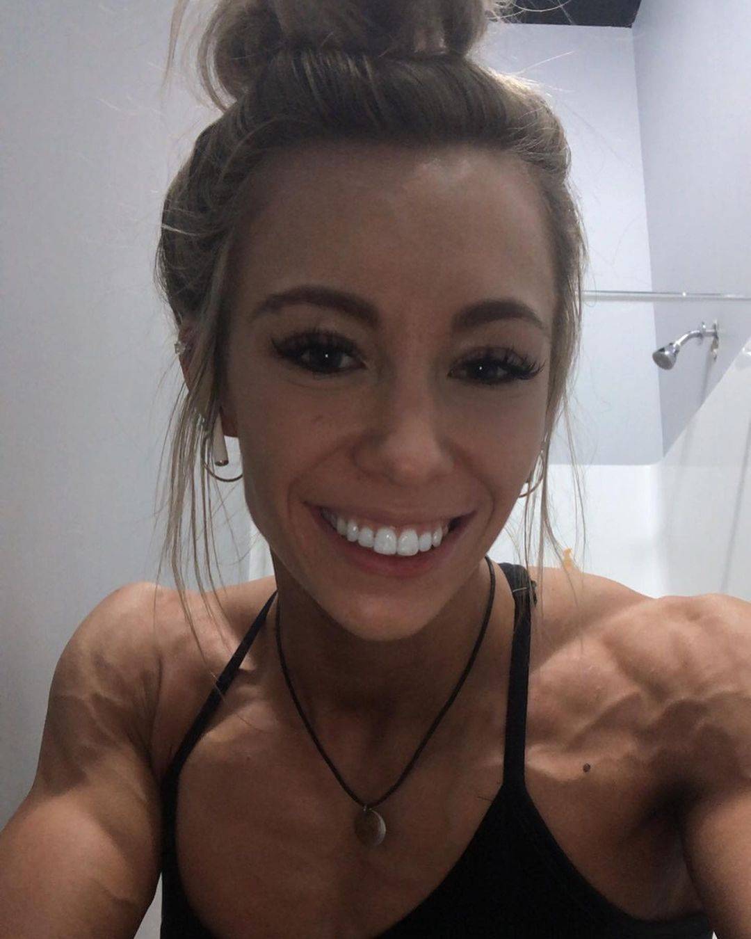 Michaela Peramaki | Scrolller