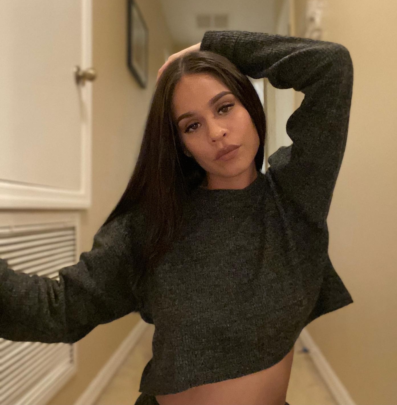 Michelle | Scrolller