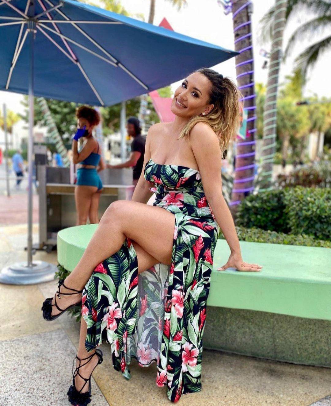 Michelle Joy Phelps | Scrolller