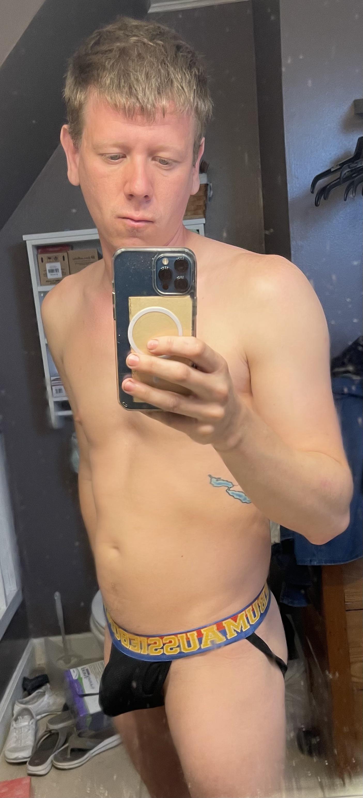 Michigan jock | Scrolller