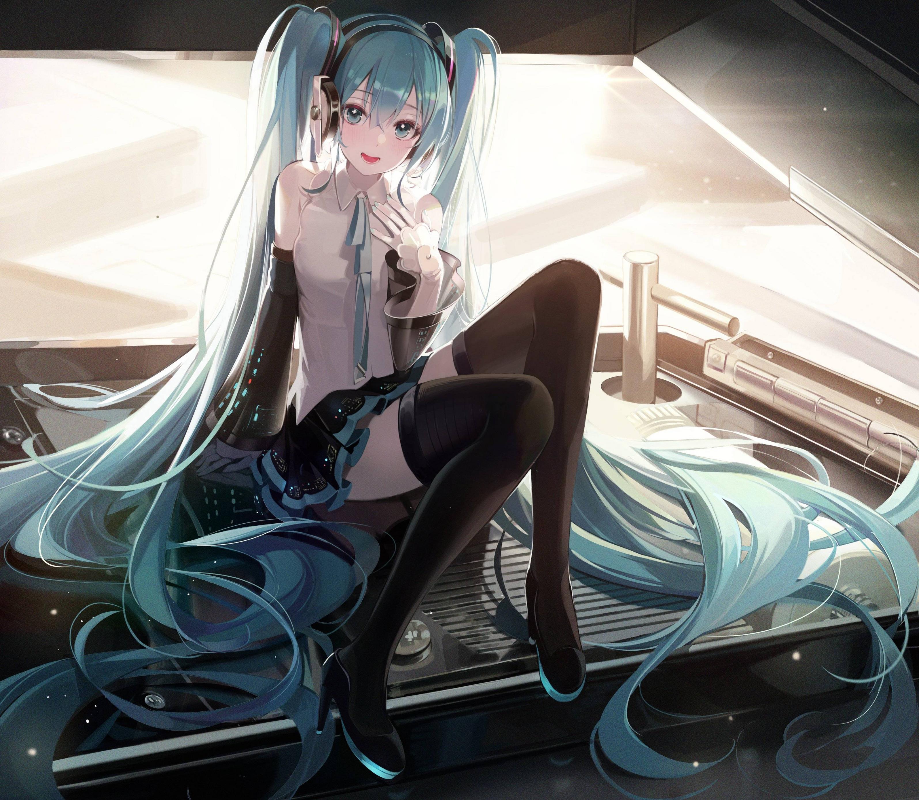 Hatsune Miku [Vocaloid] | Scrolller