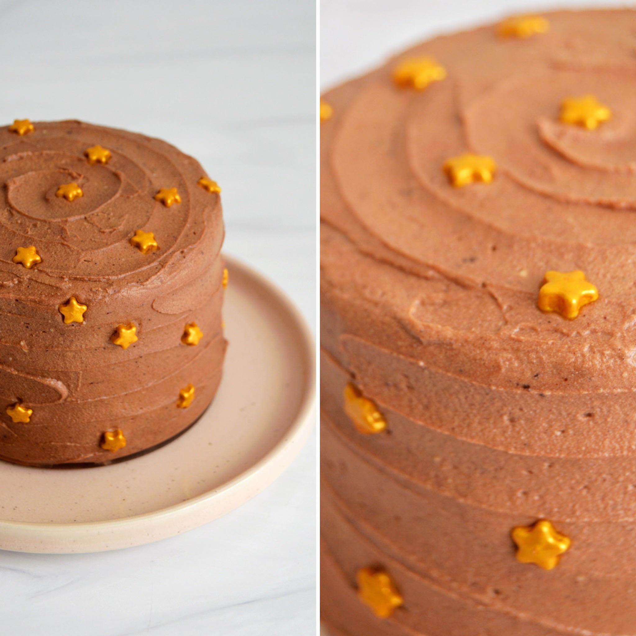 Mini Chocolate Cake with Chocolate Cream Cheese Frosting ⭐️ | Scrolller