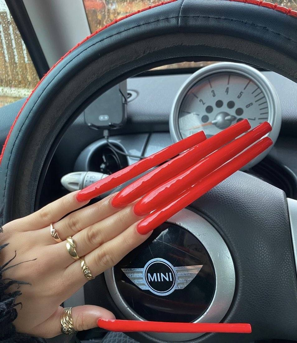 Mini Cooper, mega nails | Scrolller