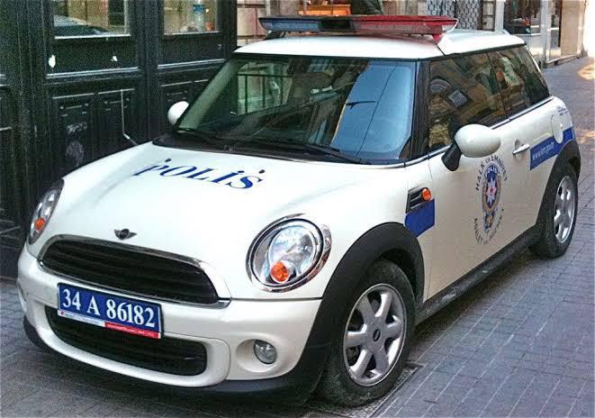 Mini Cooper Turkey Polis | Scrolller