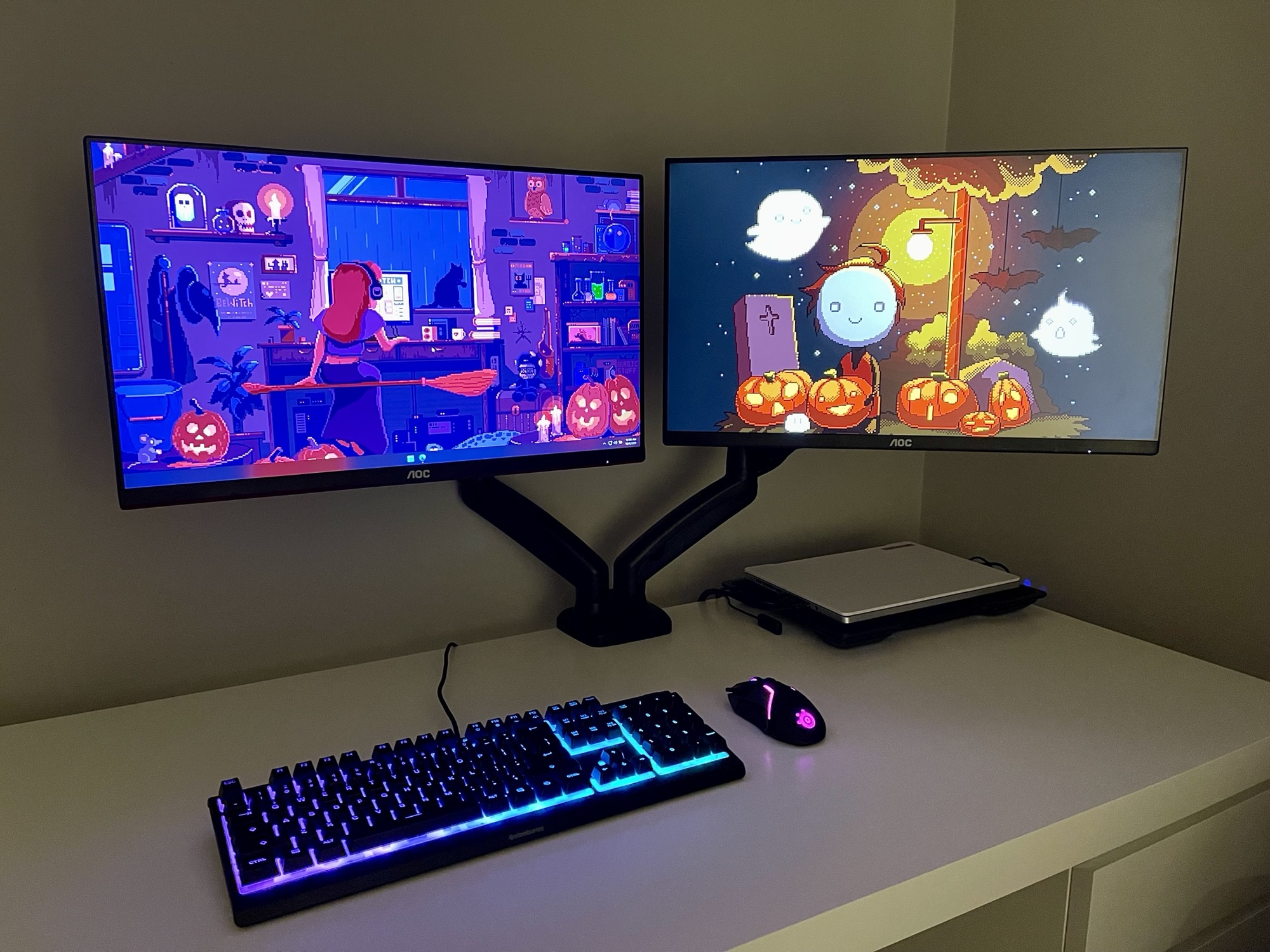 Minimal Laptop Gaming/Work Setup | Scrolller