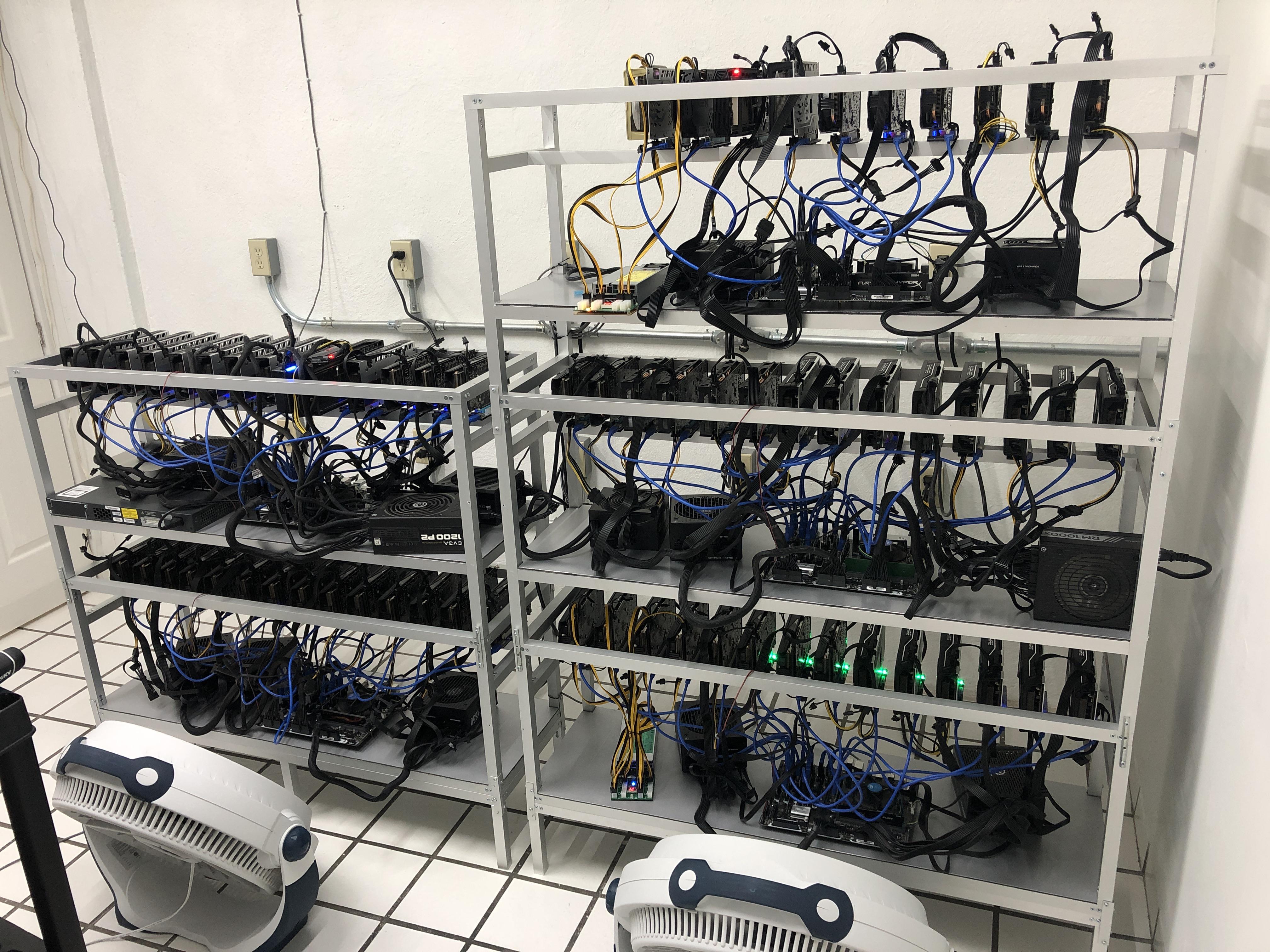 Mining Room advancement #1 | Scrolller