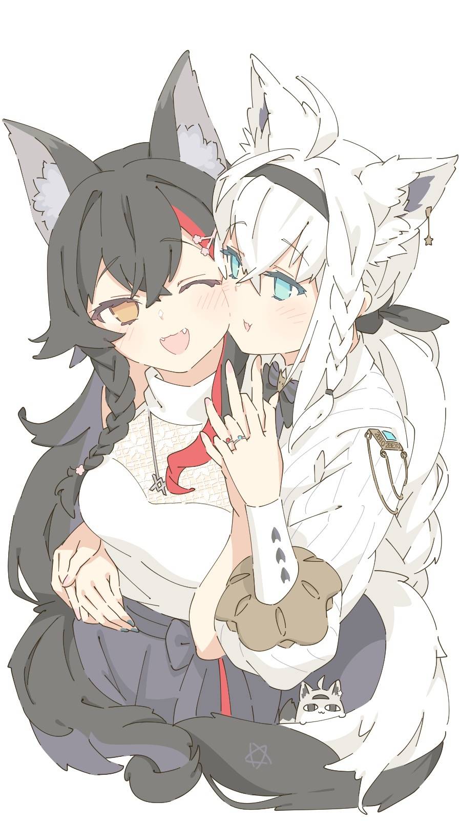 Mio x Fubuki [Hololive] | Scrolller