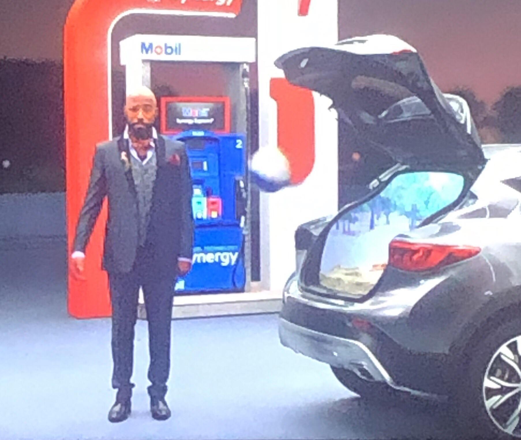 Mister supreme watch out! | Scrolller