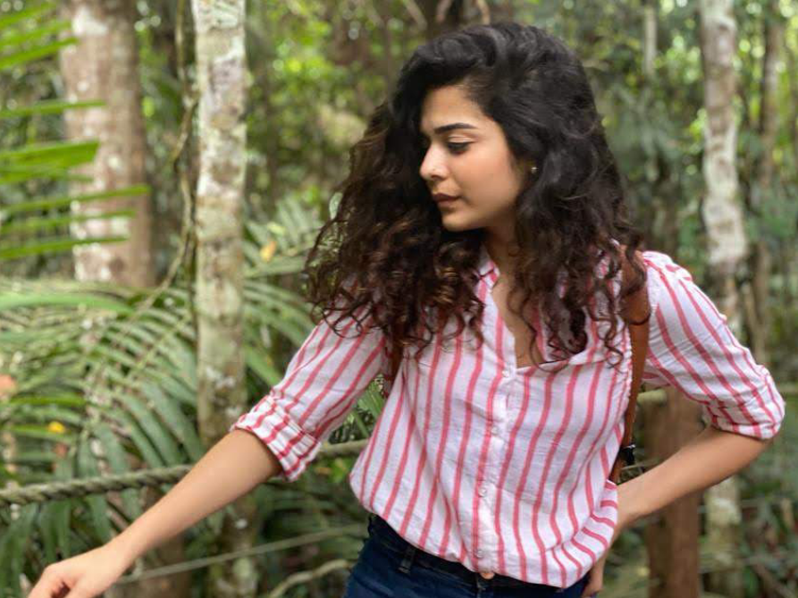 Mithila Palkar looks like a 🍭 | Scrolller