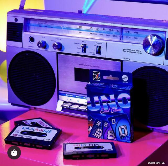 Mixtape / Boombox UNO | Scrolller