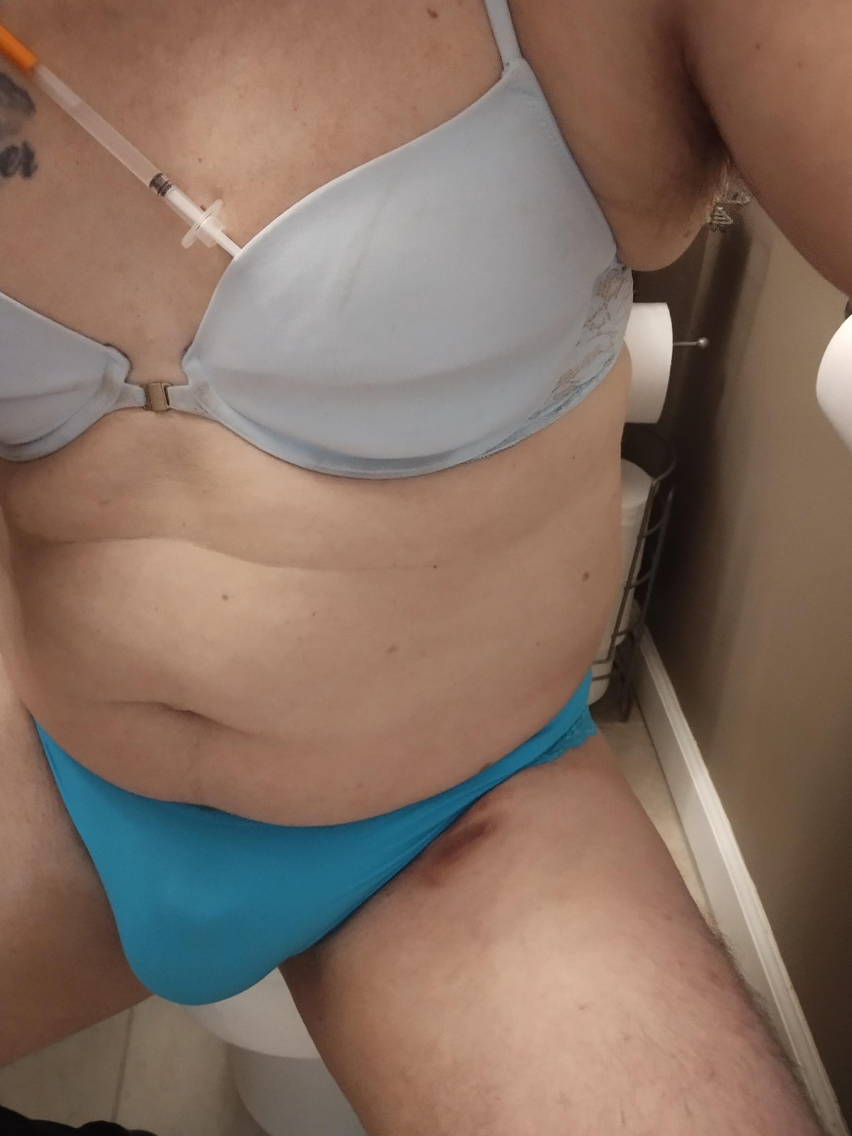 Mmmmmm luv the feeling agenst my body | Scrolller