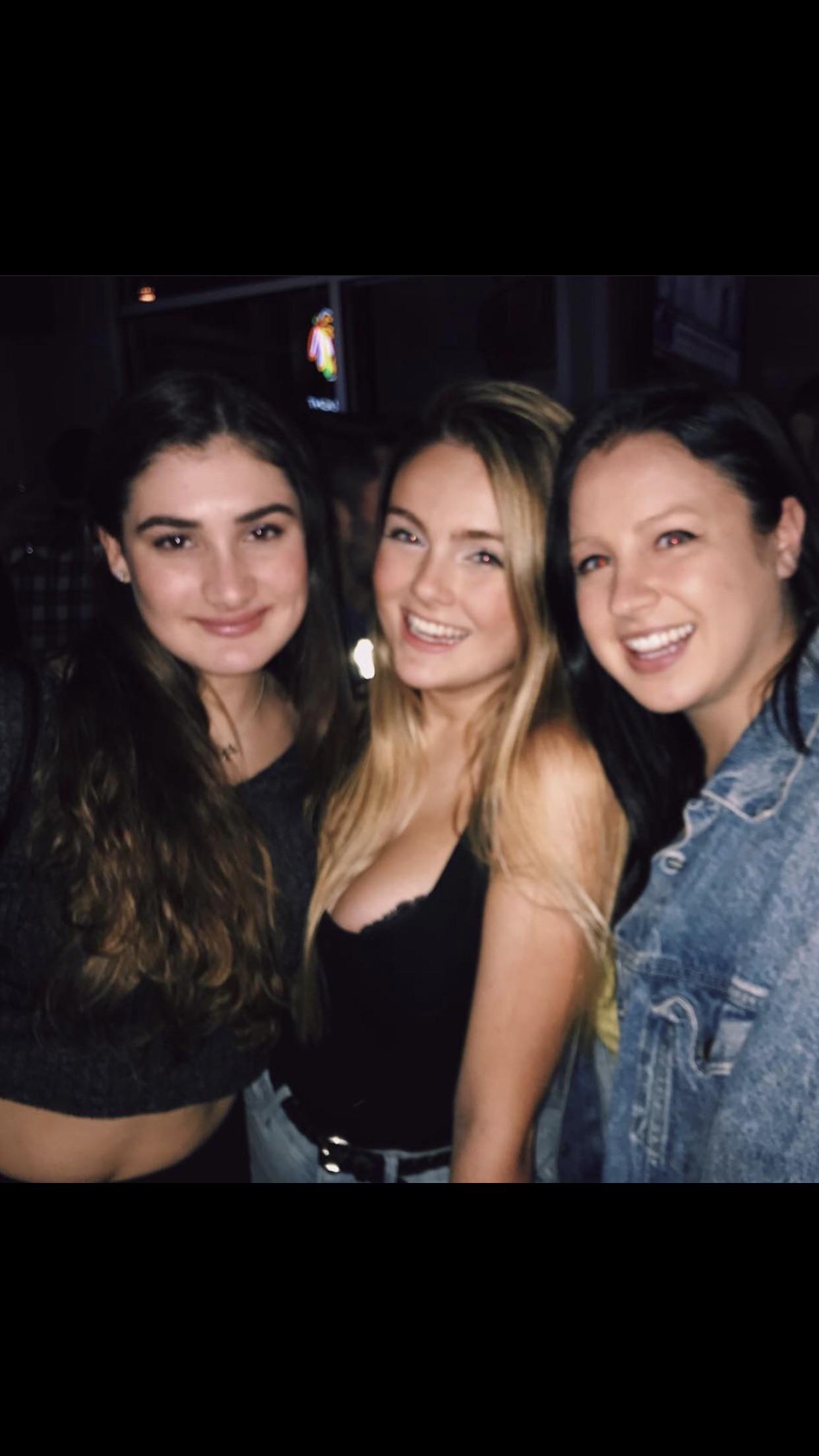 Molly bursting out (IKTR) | Scrolller