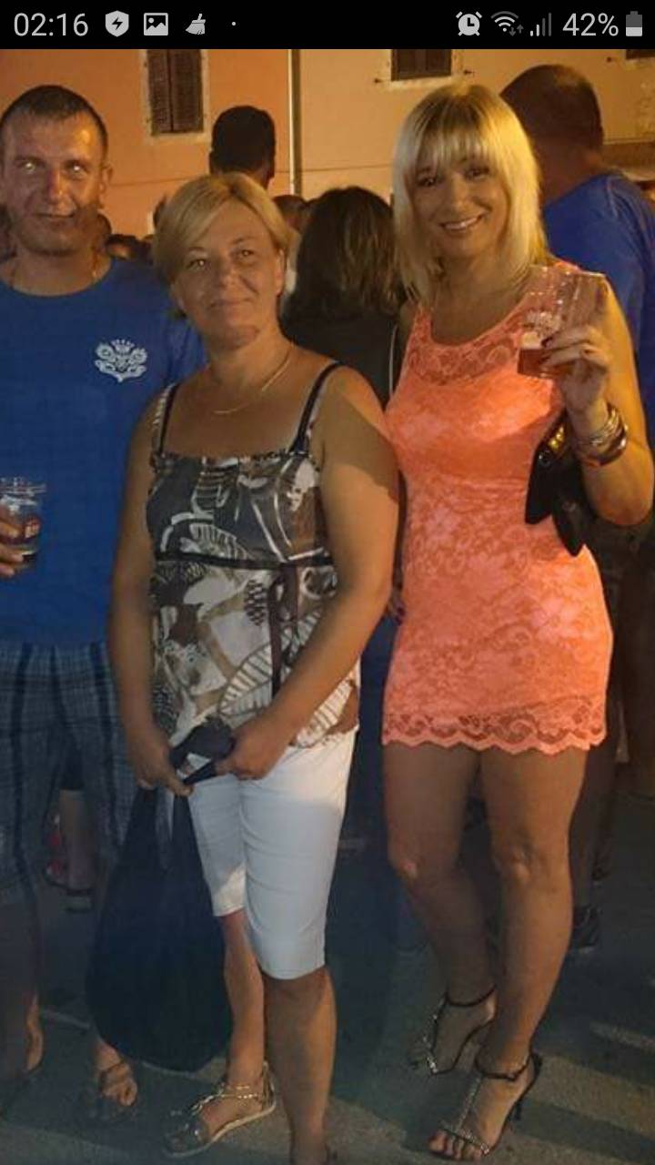 Mom Scrolller