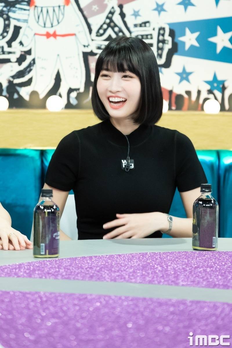Momo Scrolller