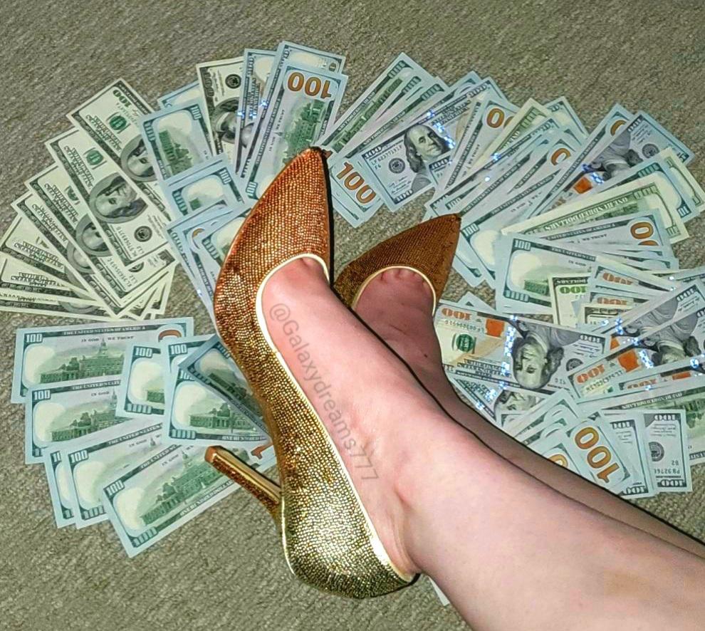 Money magnet shoes | Scrolller