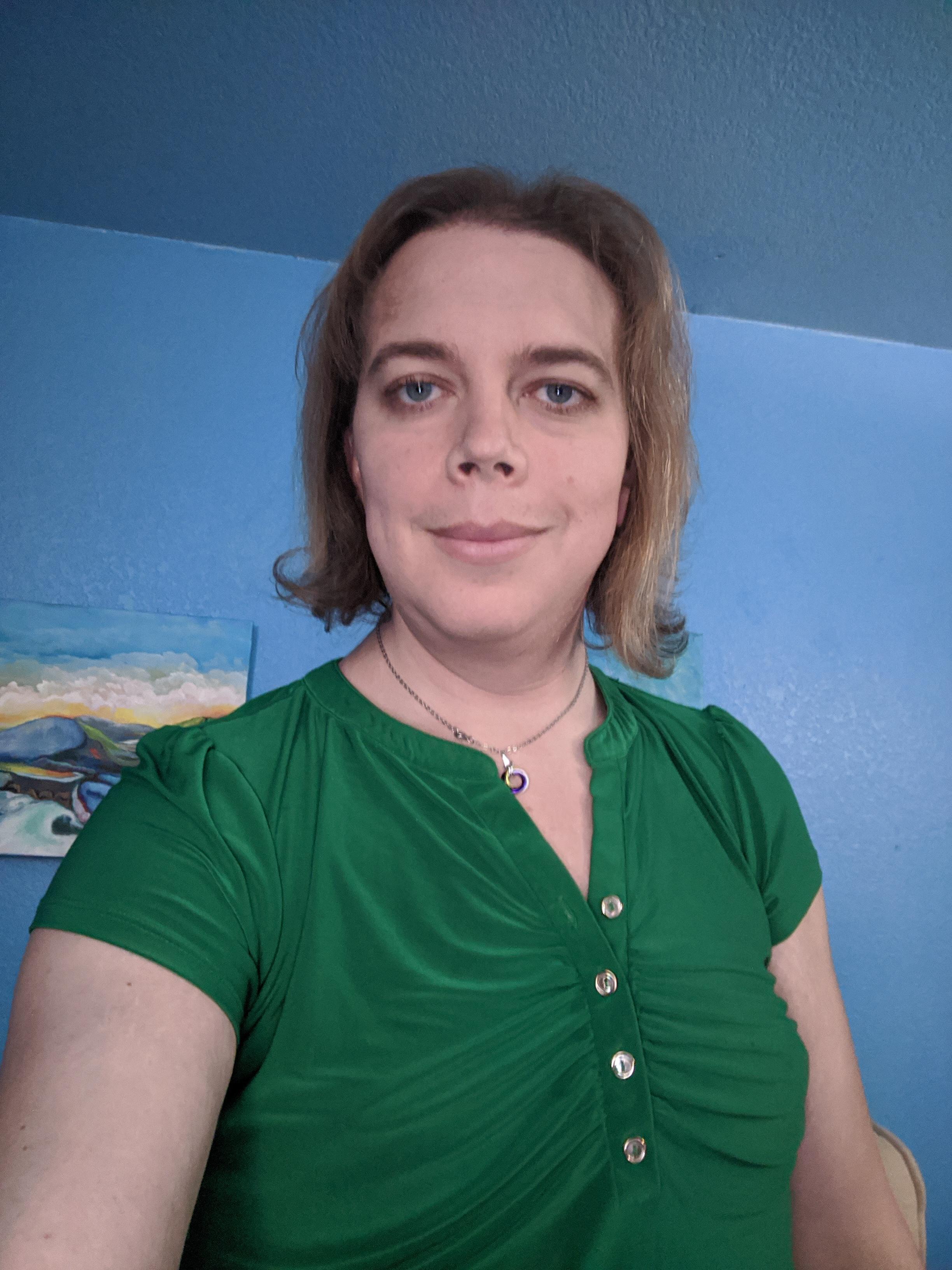 Mono E, 5 Months, Non Binary | Scrolller