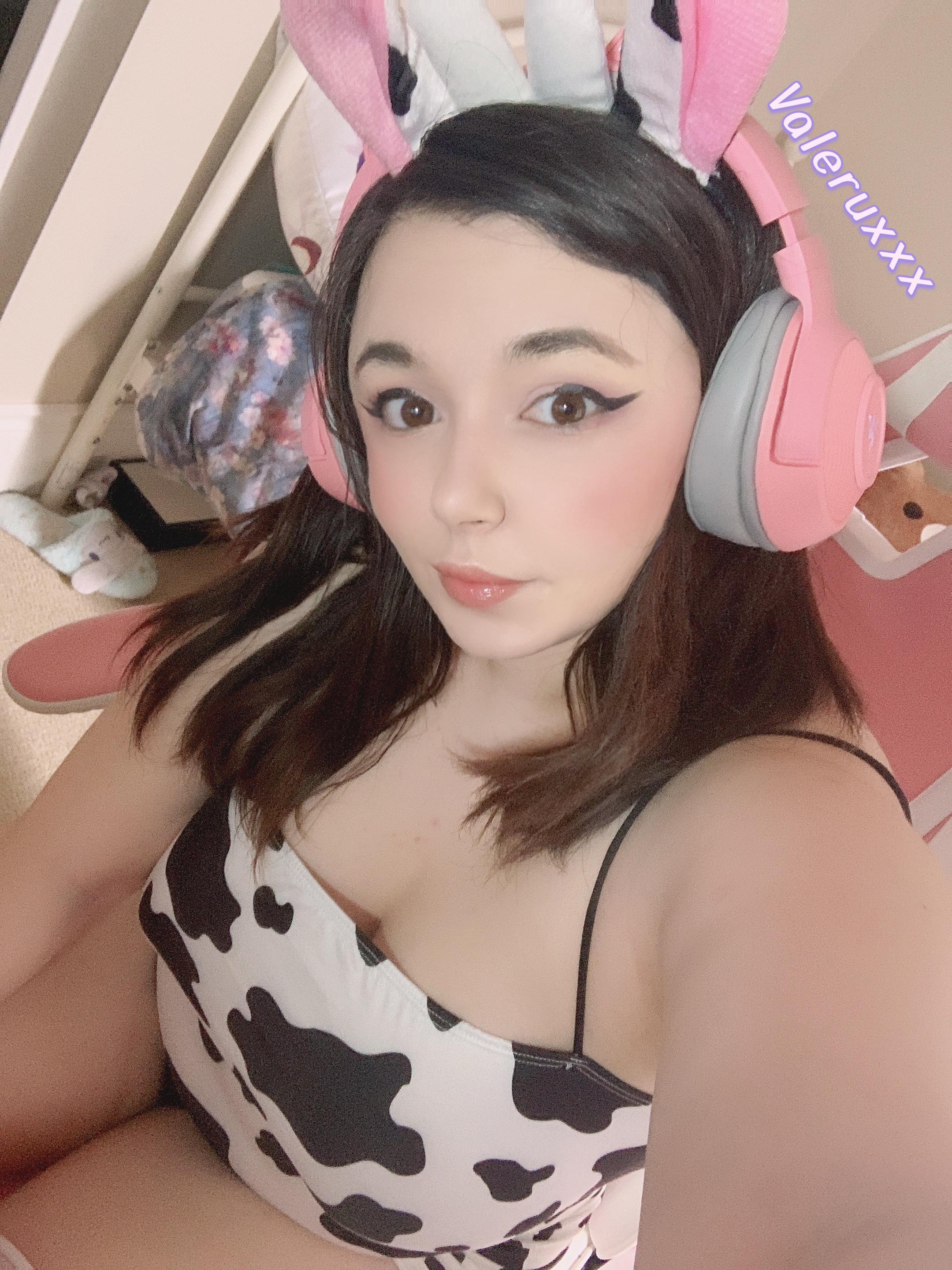Moo 💦💕thicc cow girl online come hang out 🥛lush on 💕 | Scrolller