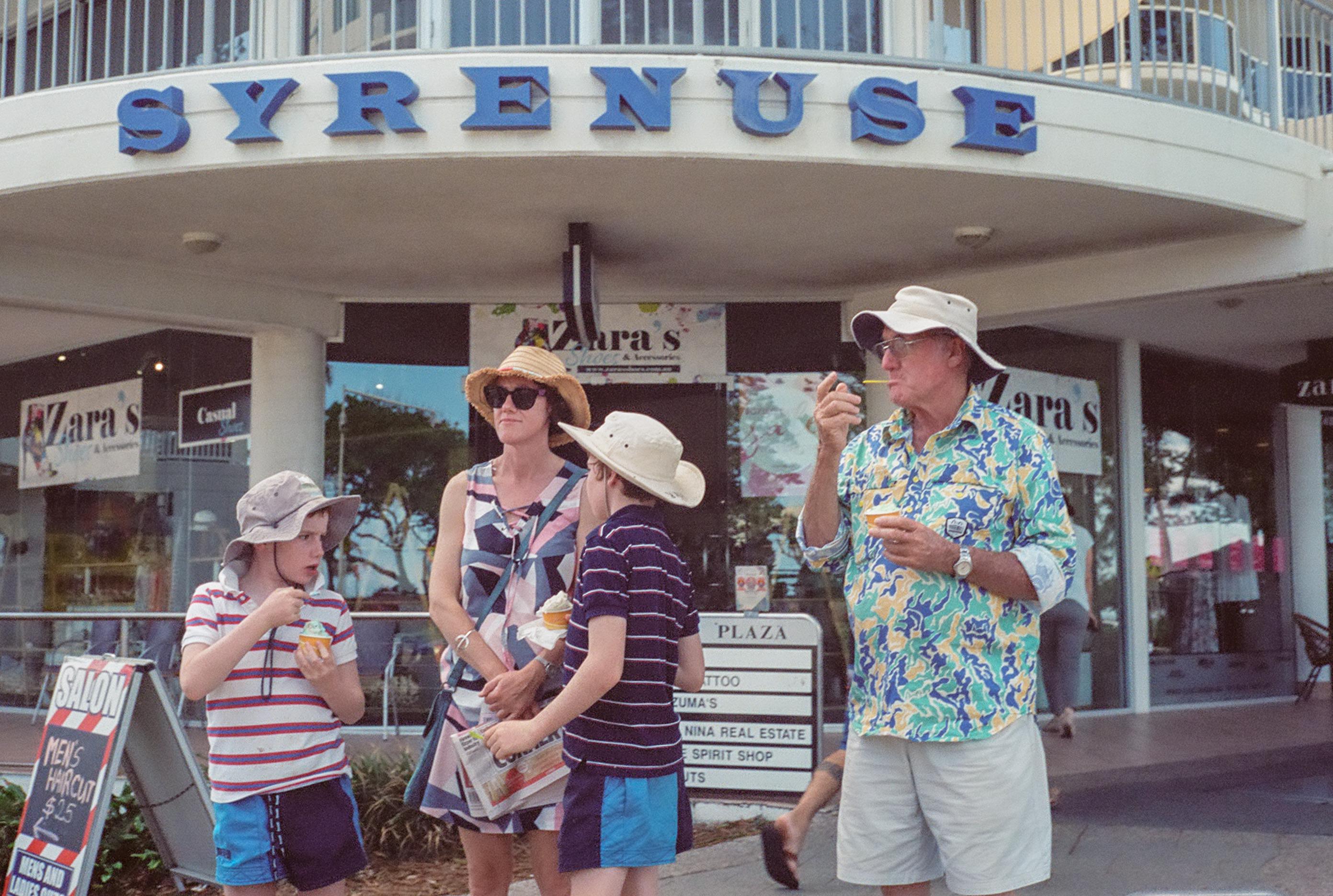Mooloolaba, Olympus 35 SP, Portra 400 | Scrolller