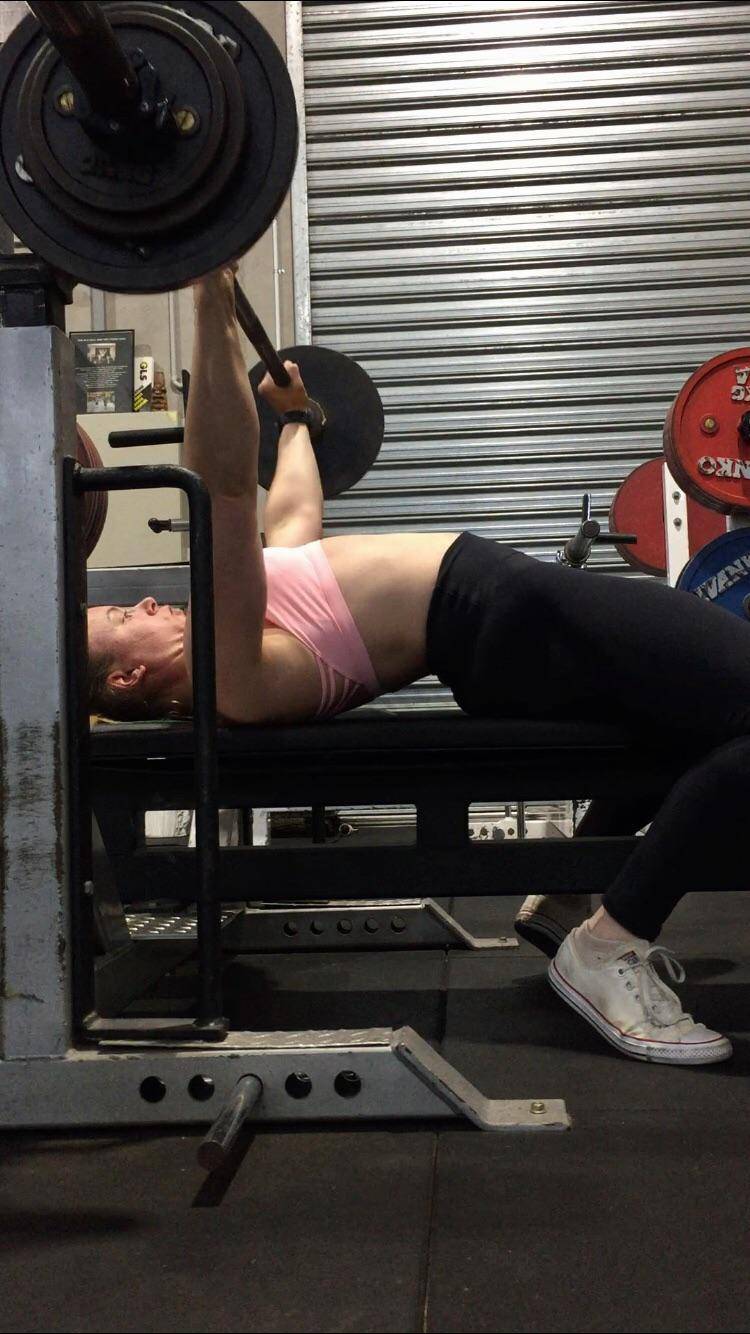 More bench press | Scrolller