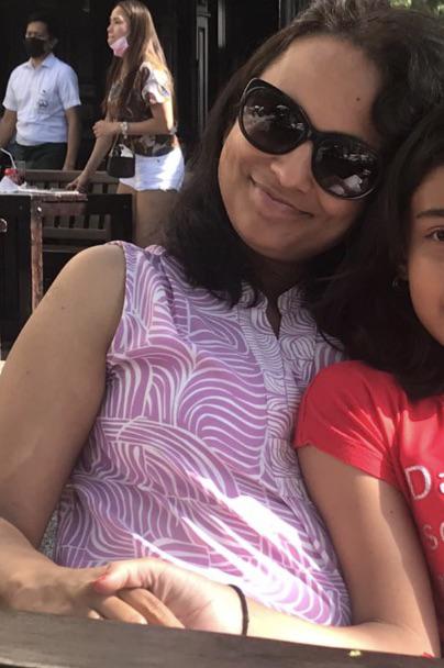 More of my aunt and he slightly see through top | Scrolller