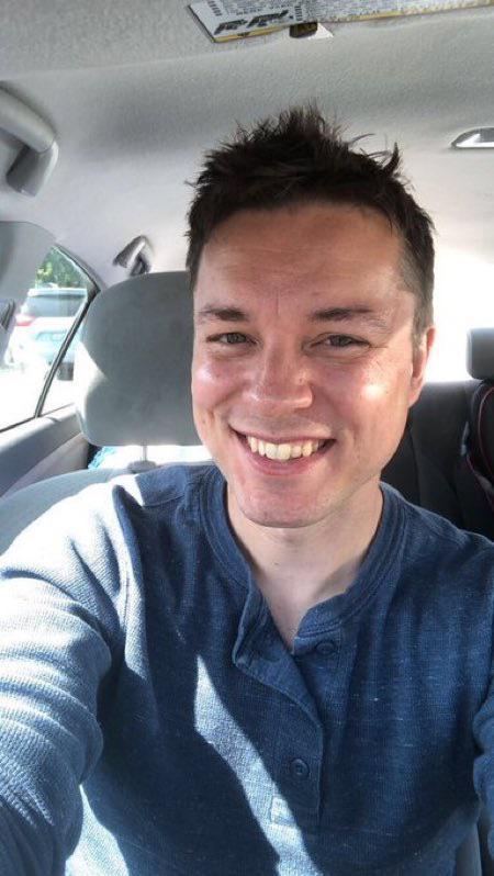 Felt handsome 🤷🏻‍♂️ | Scrolller