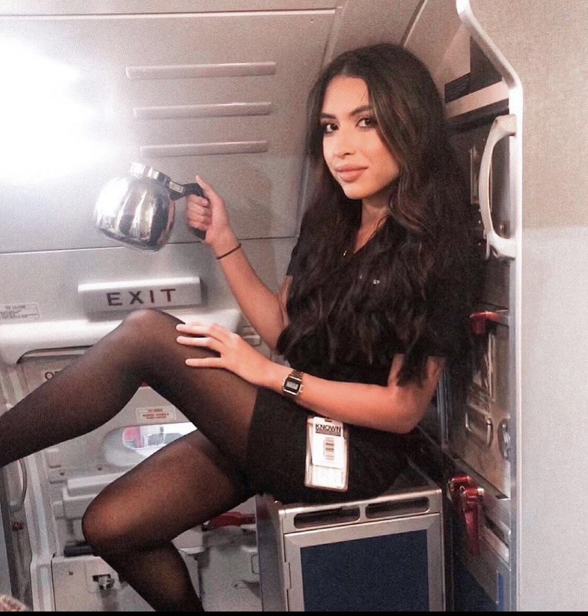 More tea? | Scrolller