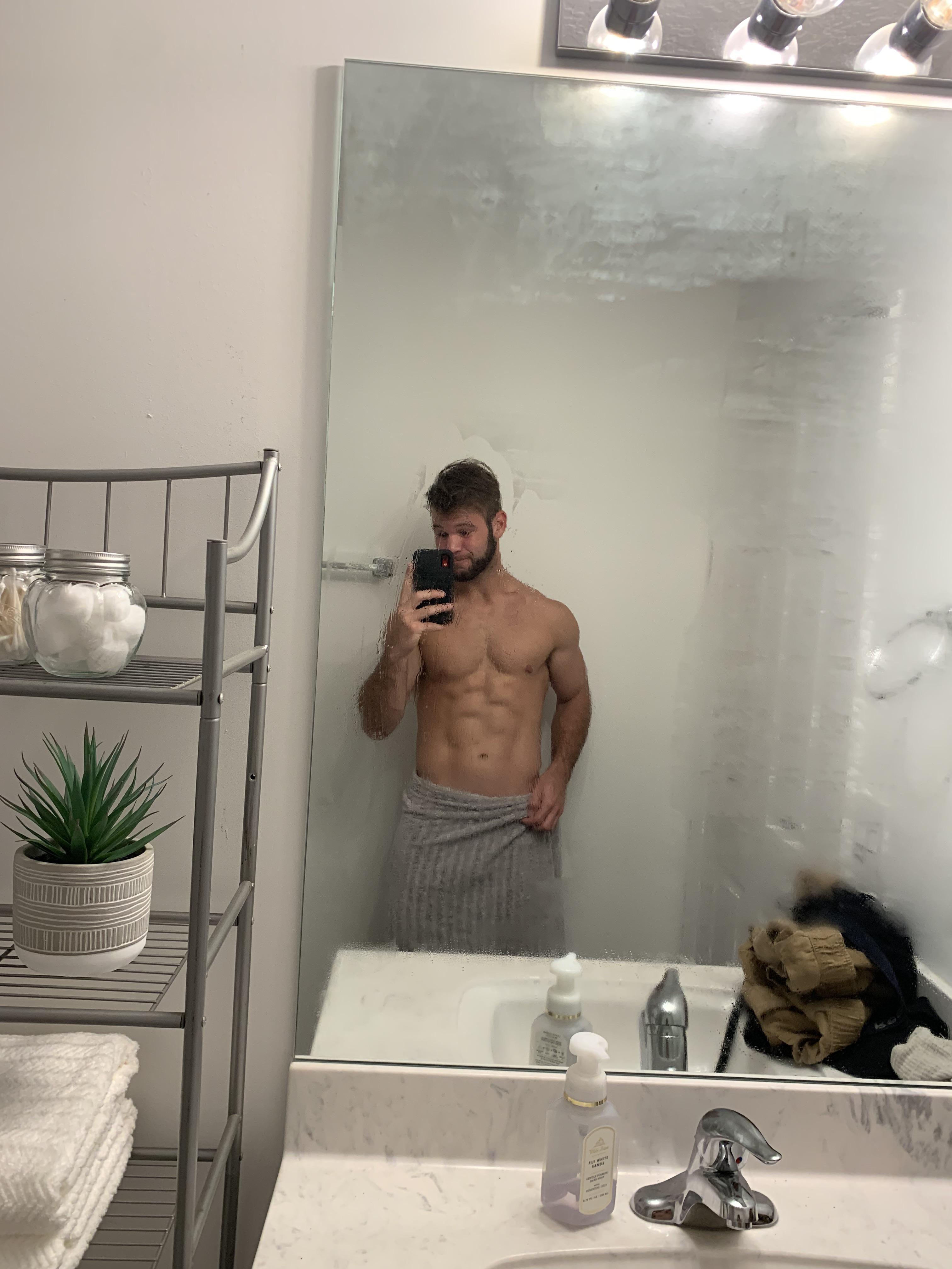 Morning showers 🔥 | Scrolller