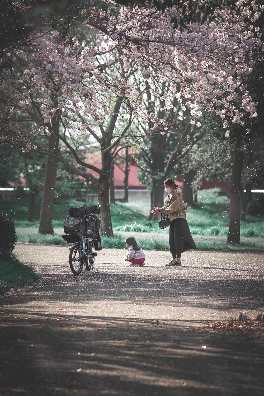 Mother And Daughter Scrolller