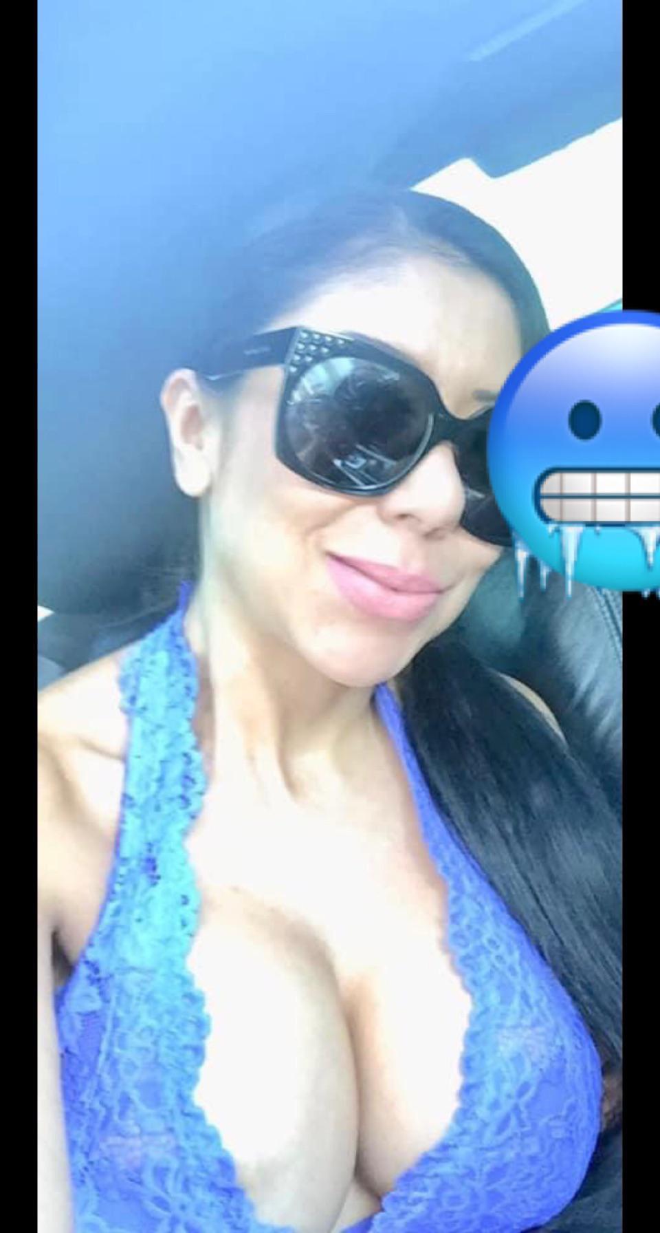 Motorboat my mom 🍈🍈 | Scrolller