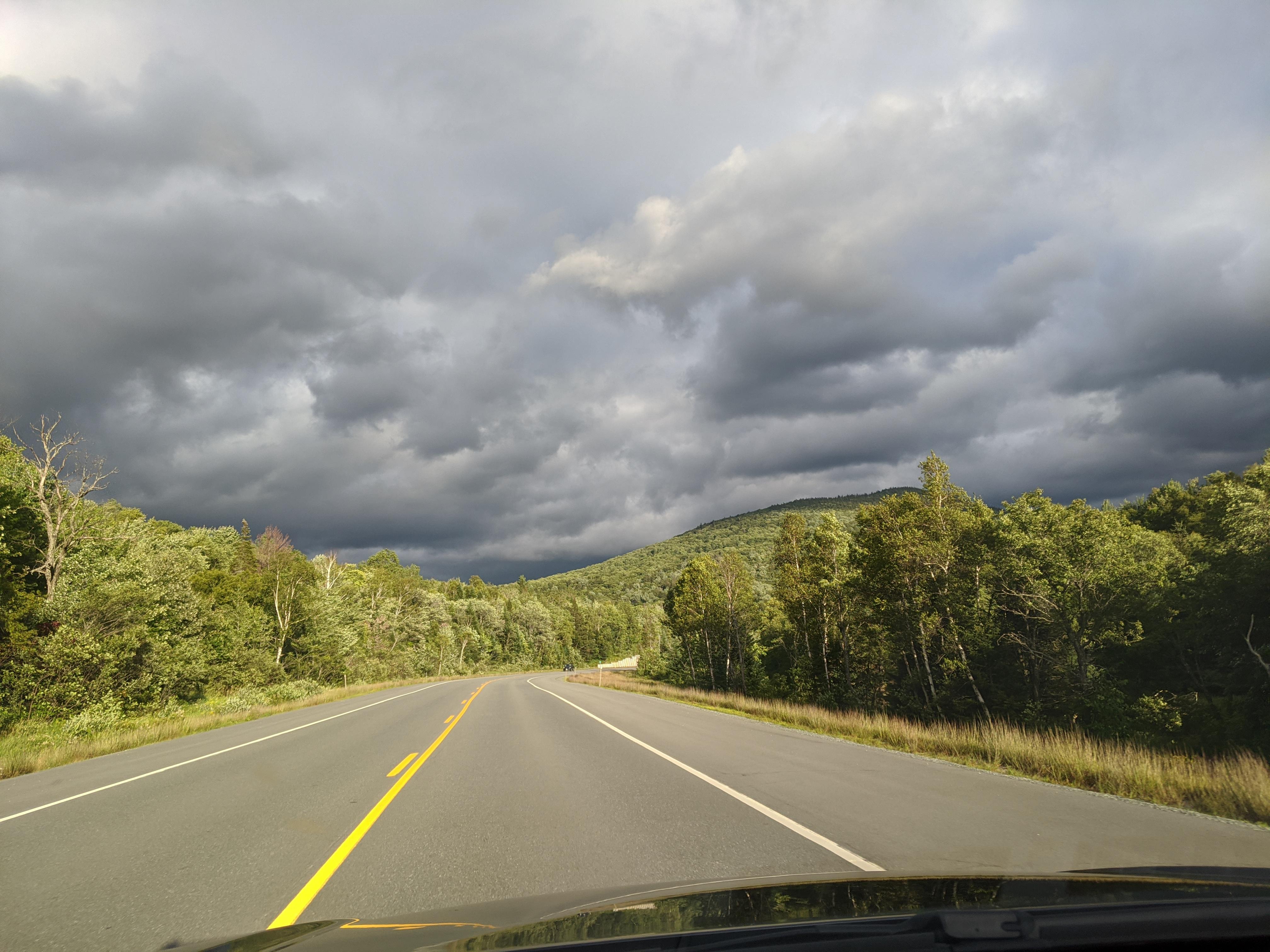 Mountain clouds > | Scrolller