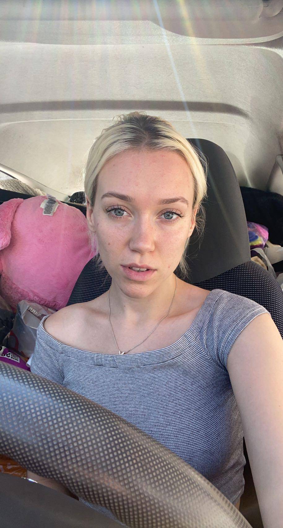 Moving out day!! Hope your day is lovely too ️ | Scrolller