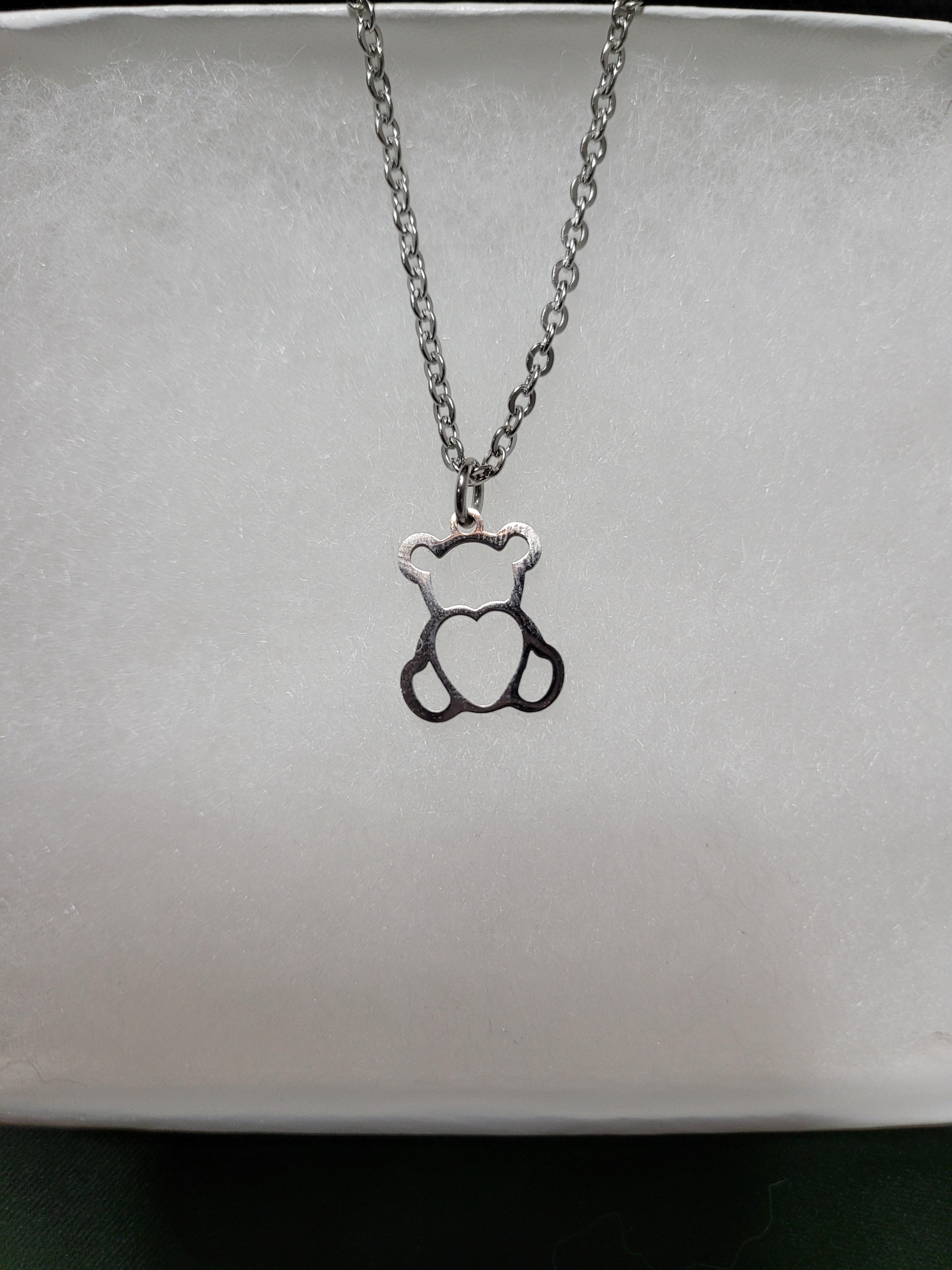 Mr.Bear got me this really cute discreet collar! | Scrolller