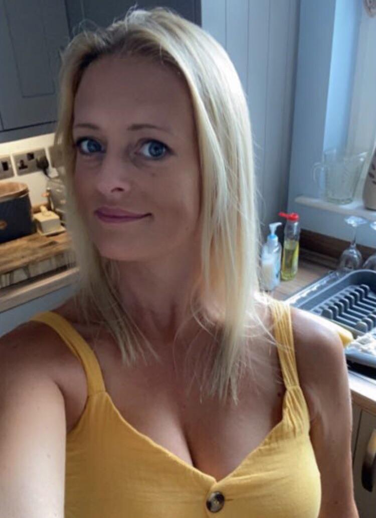 Mum of 4 with different dads | Scrolller