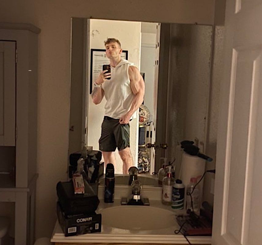 Muscle Jock | Scrolller