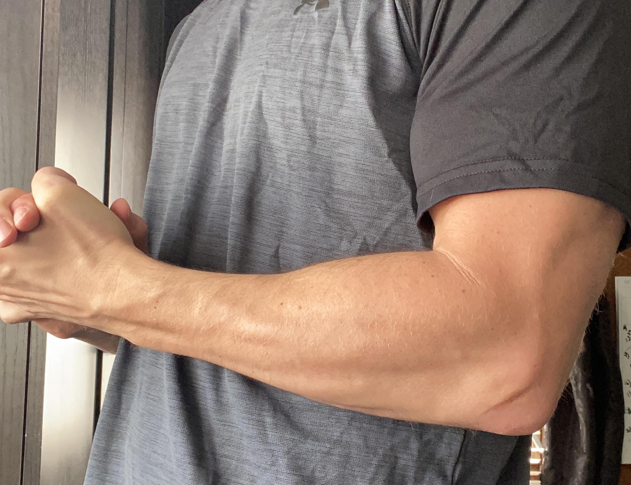 Muscles in the forearm are designed for booty squeezing. It’s science | Scrolller