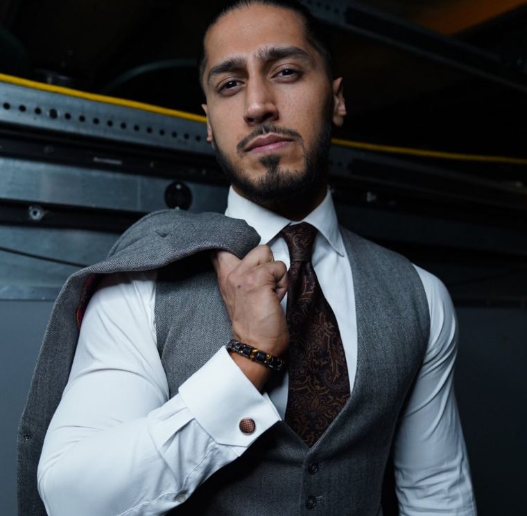 Mustafa Ali 😍😍😍 | Scrolller